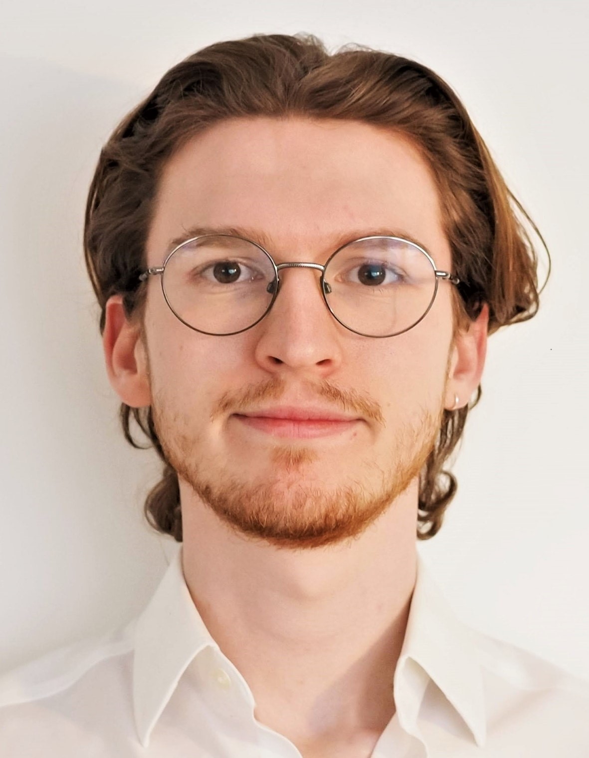 Alex Nightingale's Instagram, Twitter & Facebook on IDCrawl